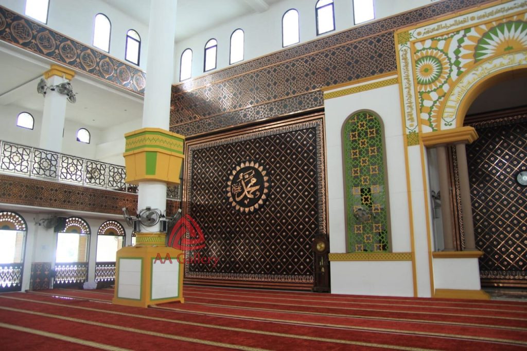Keanggunan Ornamen dan Interior Masjid: Kualitas Seni dalam Tembaga dan ...